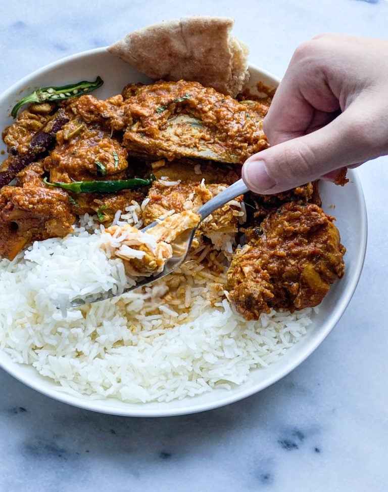 Chicken Curry Recipe | Authentic Indian Chicken Curry - Feast with Safiya